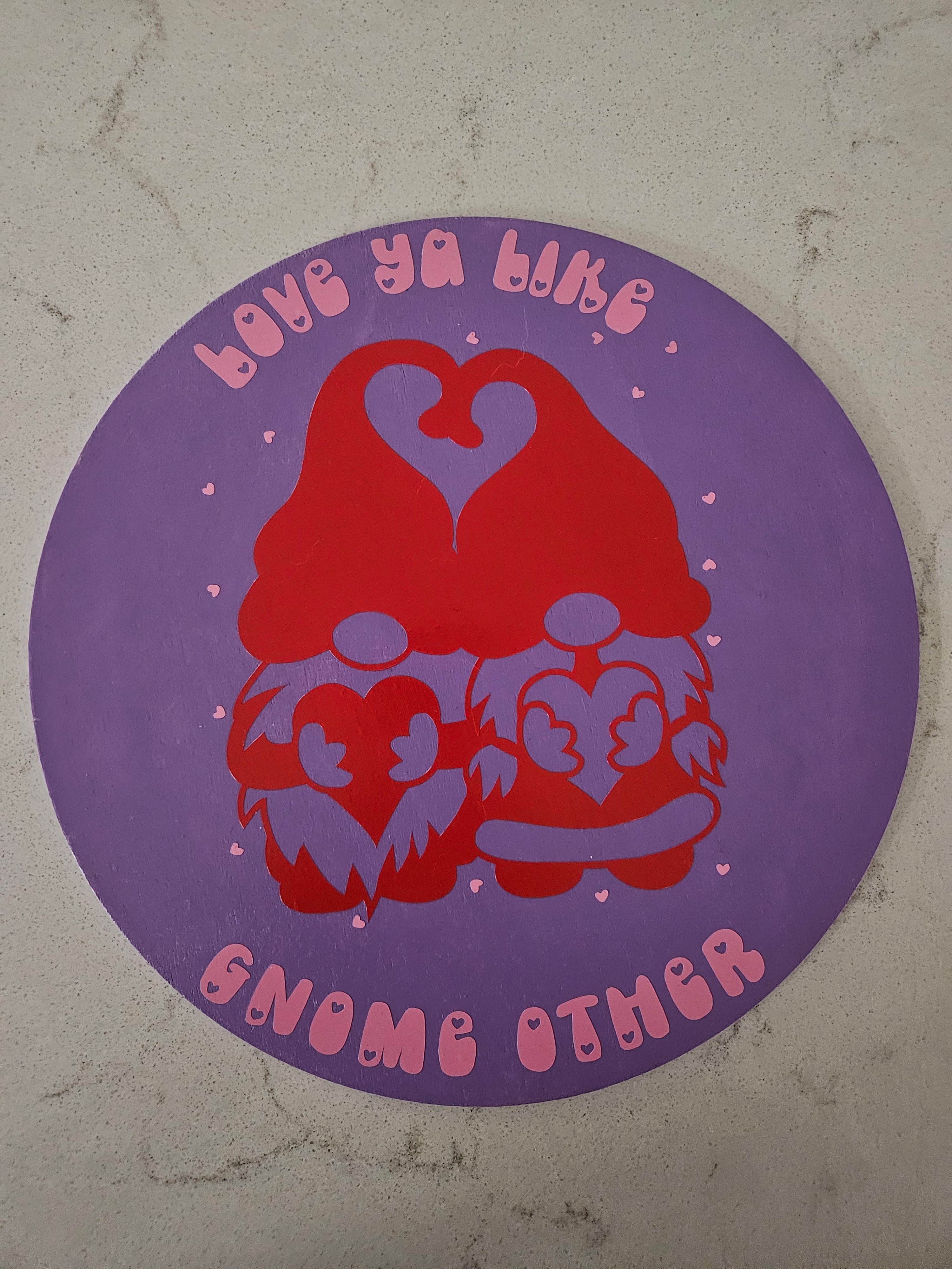 Valentine Gnomes (customizable) – Mama Fish Crafts & Goods